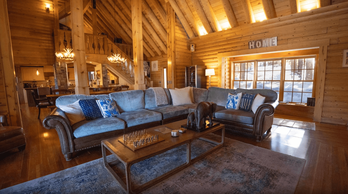 Special Event Space and Venue in Austin Ridge Truckee